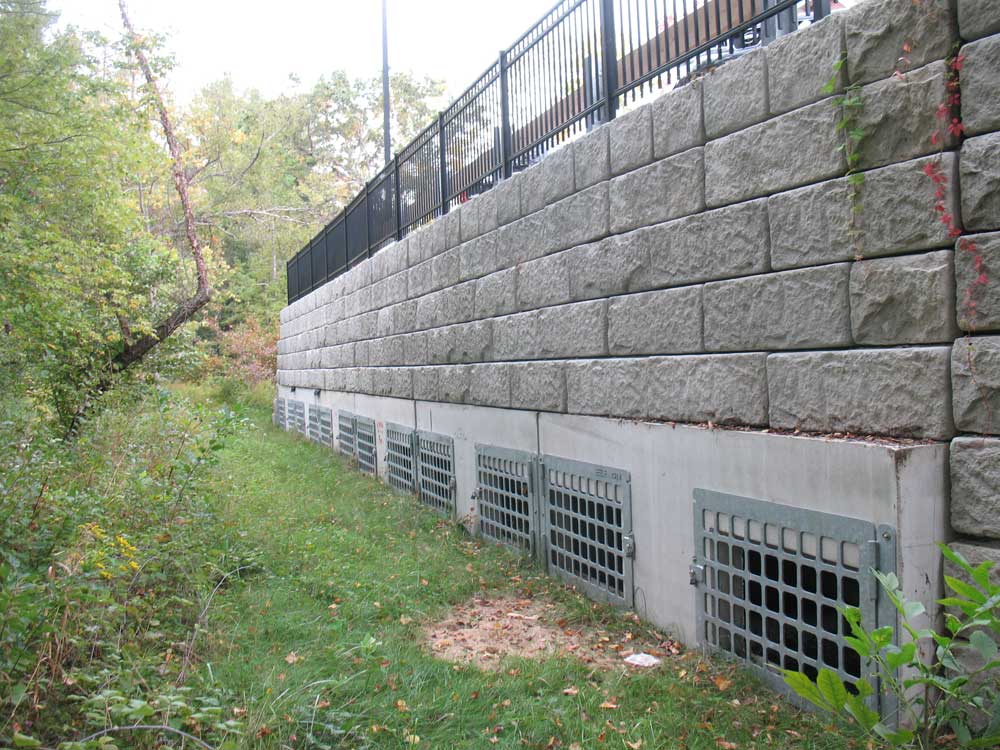 Retaining Wall Design - SFC Engineering Inc.